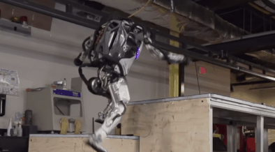 Watch: Humanoid Robots Finish a Parkour Obstacle Course - Robot Pet Friends